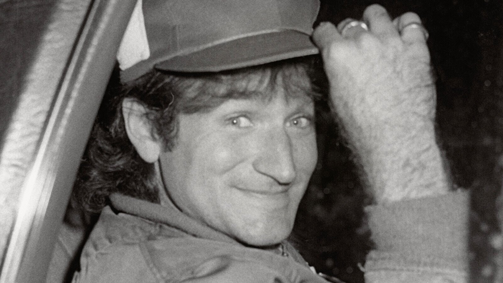 The John Belushi Tragedy Was A Wake-Up Call For Robin Williams ...