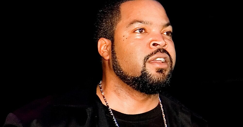 4 International Scandals Starring The Most Random Celebrities Possible ...