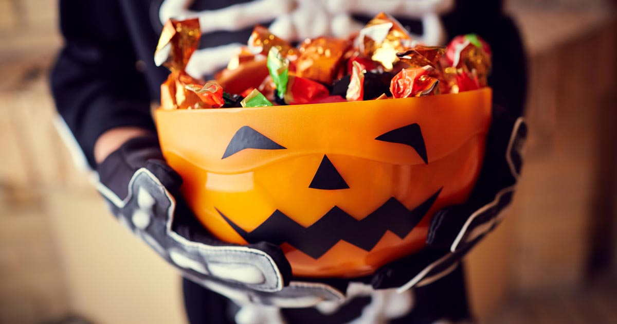 Poisoned Halloween Candy Just Isn't A Thing | Cracked.com