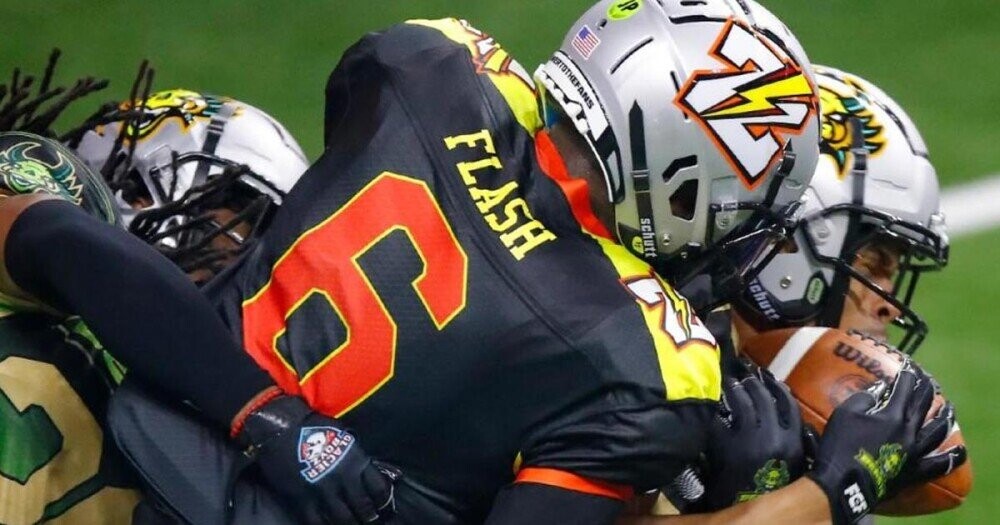 5 Reasons Twitch's Fan Controlled Football League Is A Wonderful Oddity ...