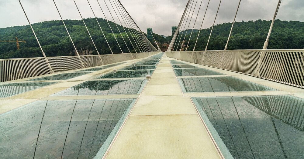 Tourist Stranded After Glass Bridge Shatters Around Him | Cracked.com
