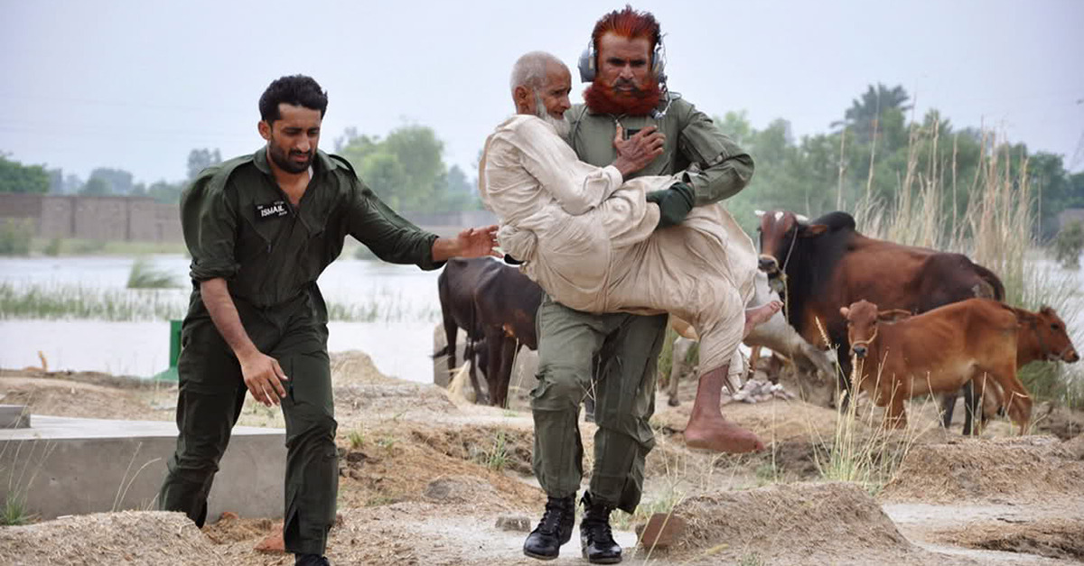 10 Photos Capturing Moments of Spontaneous Badassery | Cracked.com