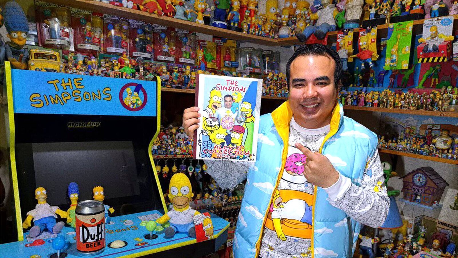 Meet the Officially Sanctioned #1 ‘Simpsons’ Fan | Cracked.com