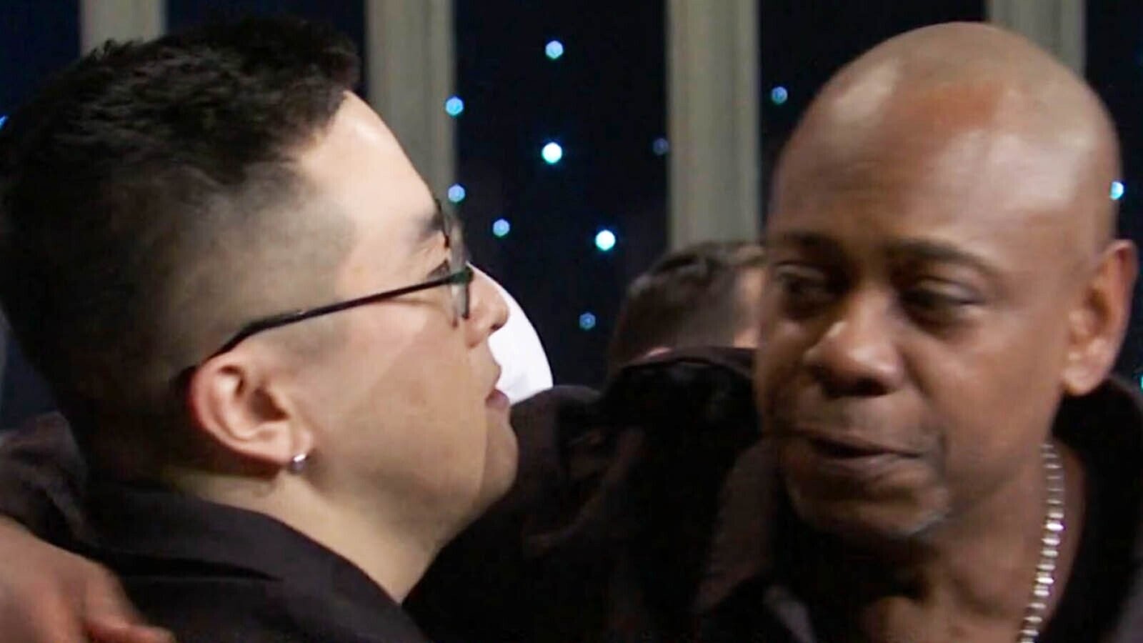 Dave Chappelle and Bowen Yang Hug It Out After Earlier Standoff ...