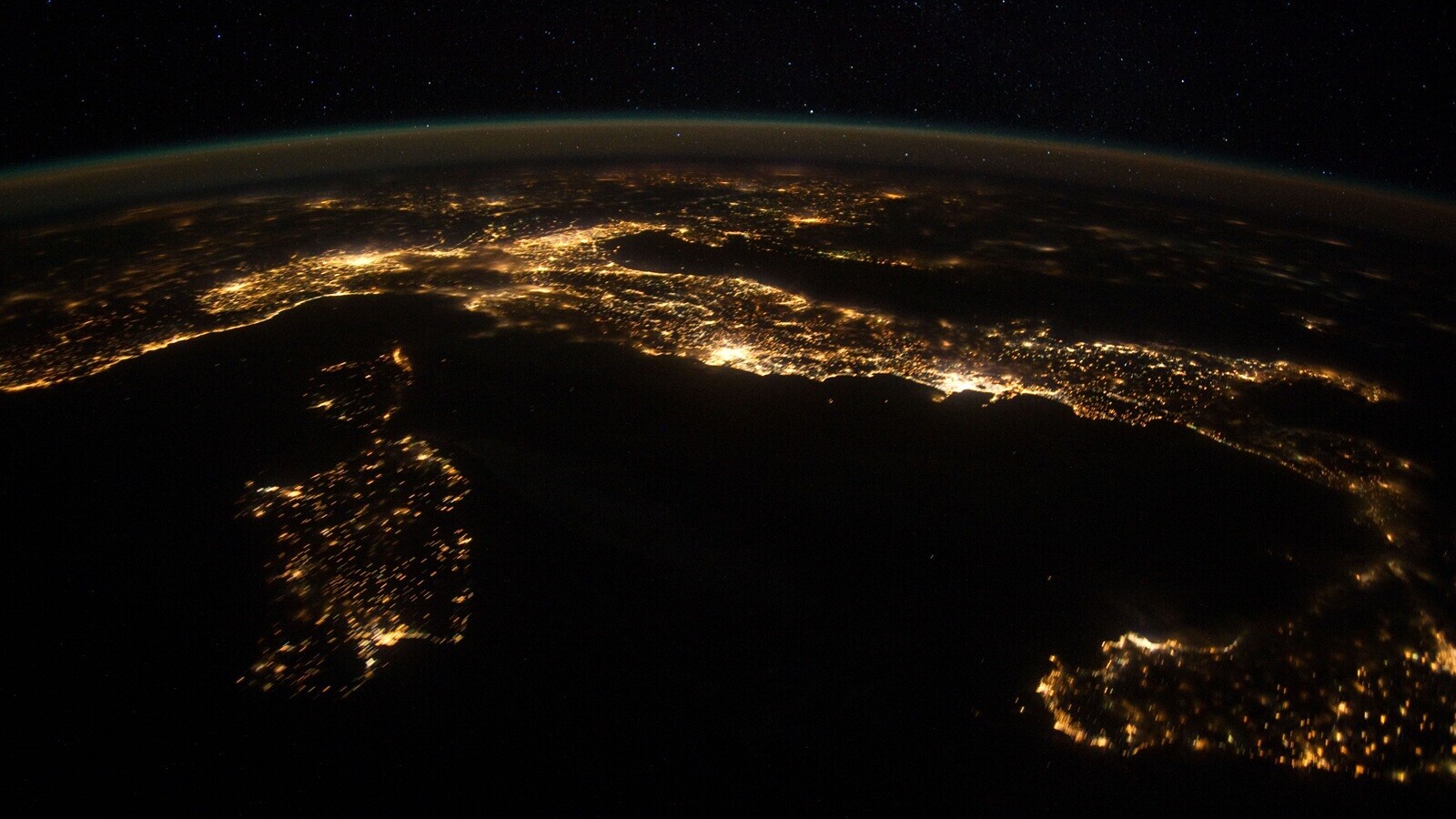 20 Places You Didn't Know You Can See from Space | Cracked.com