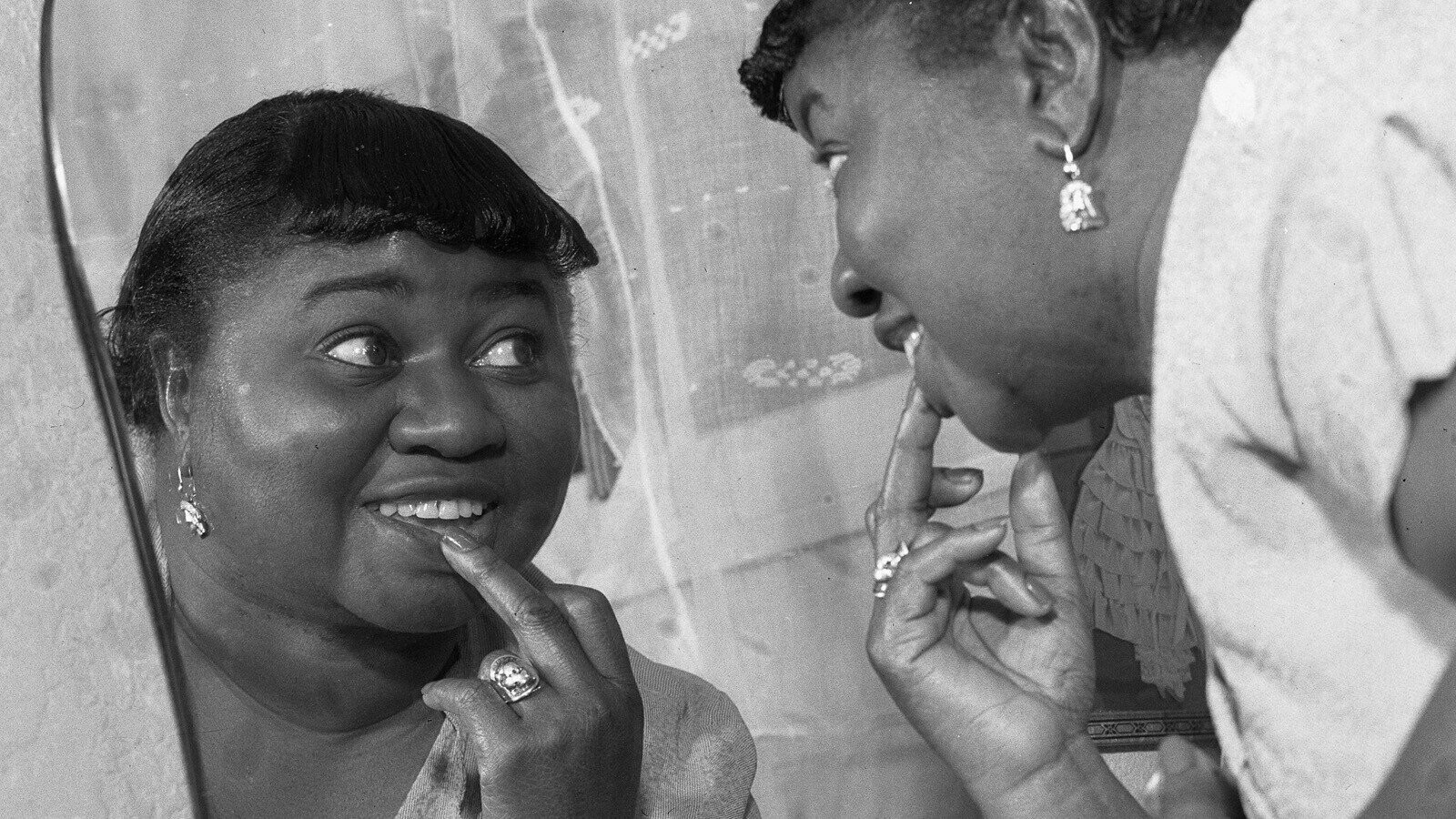 42 Random Bits of Trivia That We Just Uncrumpled and Laid Out Nicely ...