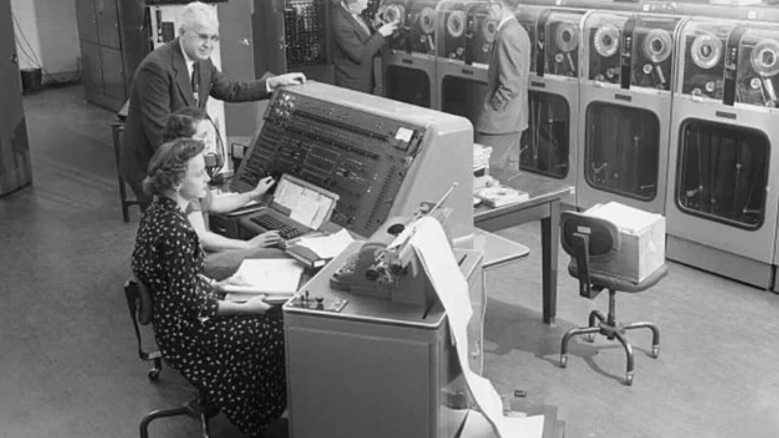 Early Home Computers That Were Bigger Than Your Dog | Cracked.com