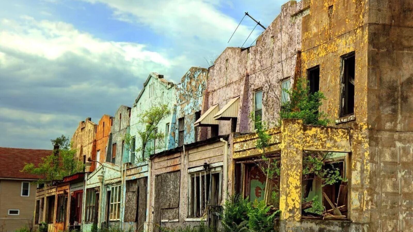 15 American Towns That Time Has Passed By | Cracked.com