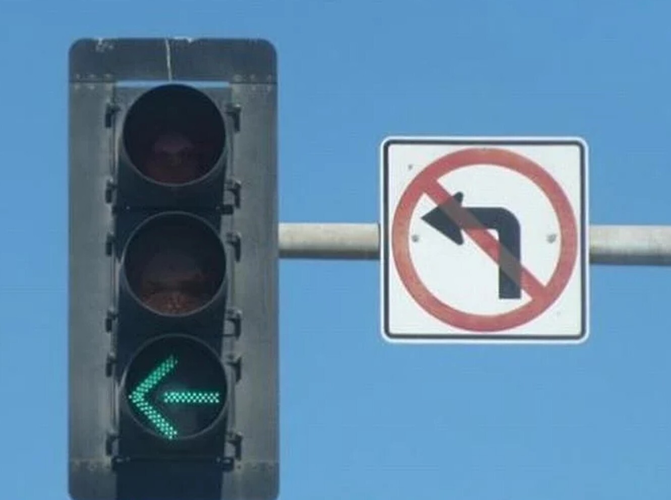 21 Photos Where Incompetence Really Wasn't Messing Around | Cracked.com