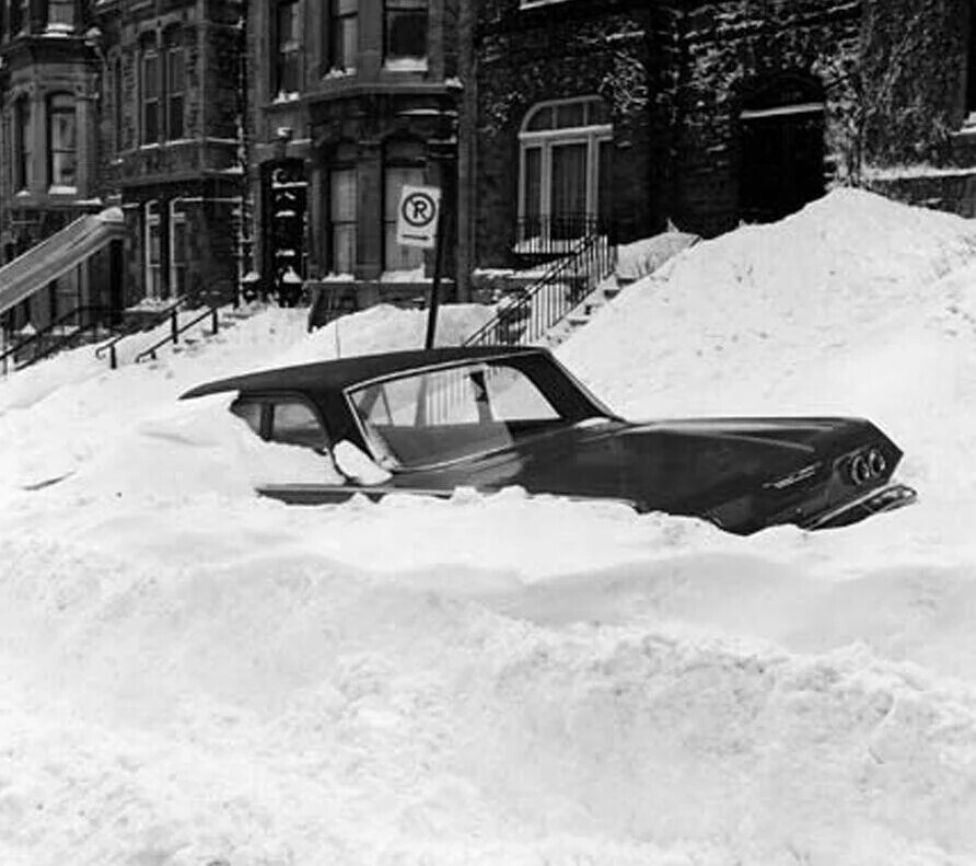 Photos Showing Some Very '70s Snowstorms | Cracked.com