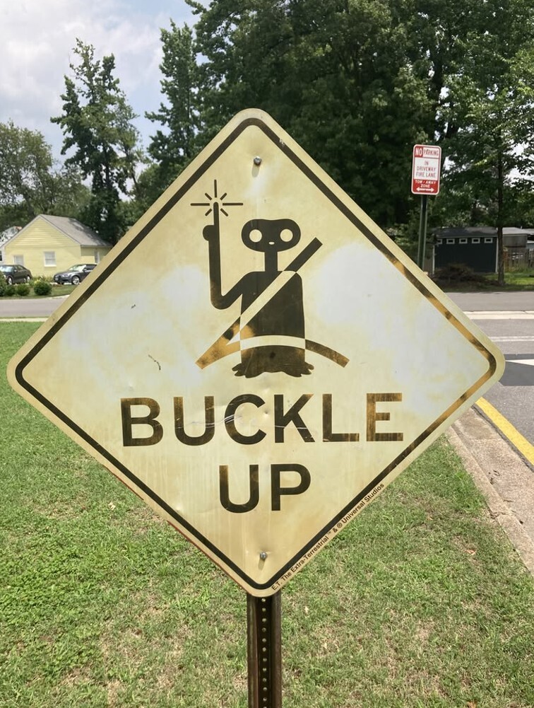 18 Traffic Signs That Make Little to No Sense | Cracked.com