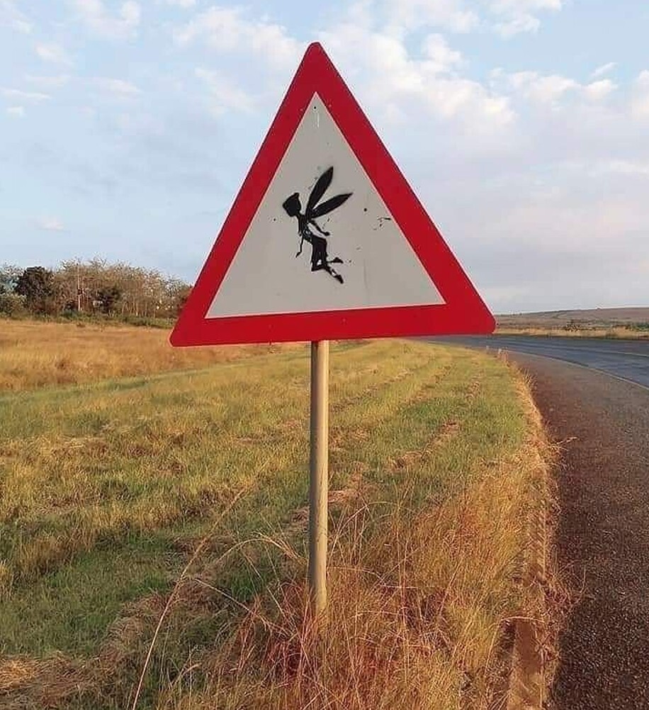18 Traffic Signs That Make Little to No Sense | Cracked.com