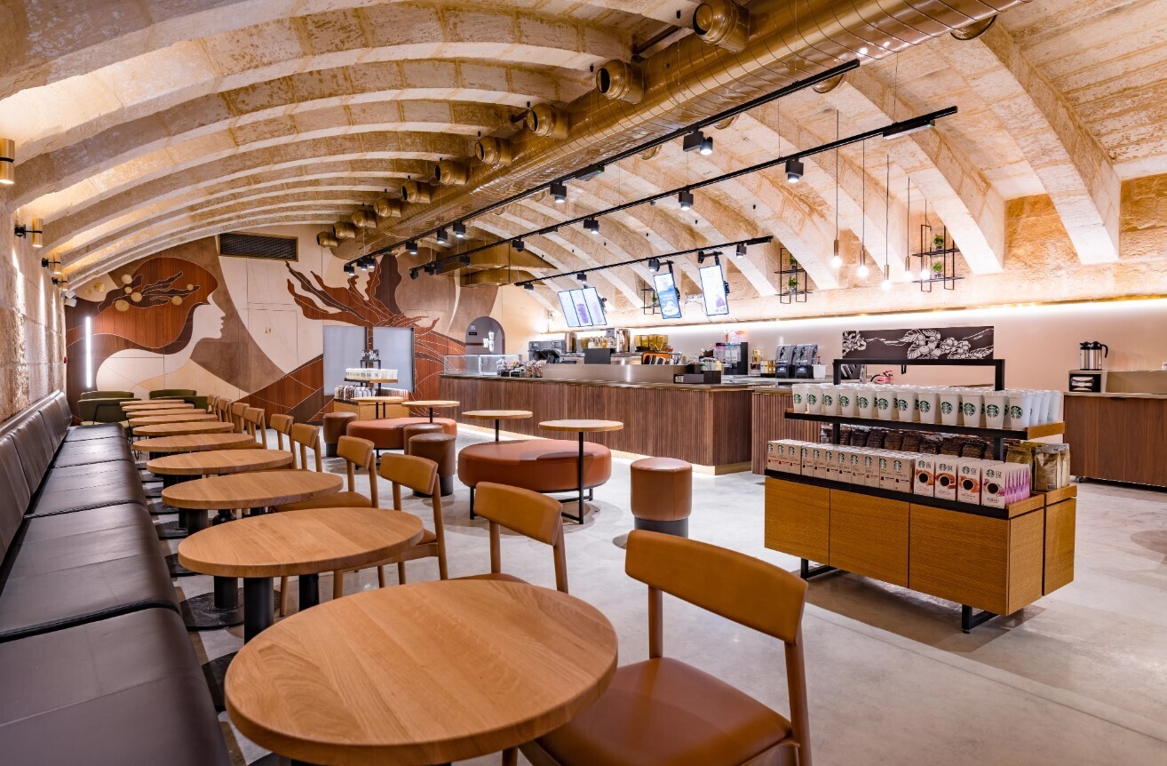 10 Fast Food Restaurants Where the Building Is Better Than the Burger ...