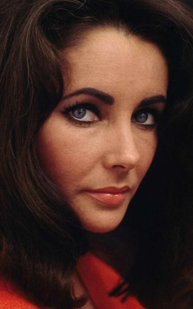 Photos Remembering Elizabeth Taylor’s Life & Legacy | Cracked.com
