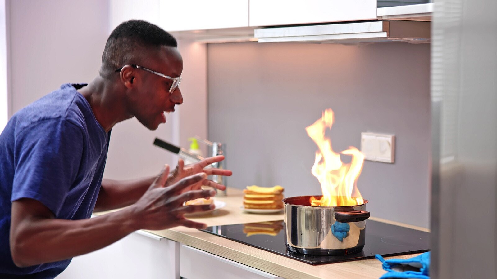 17 of the Worst Houseguests Ever | Cracked.com