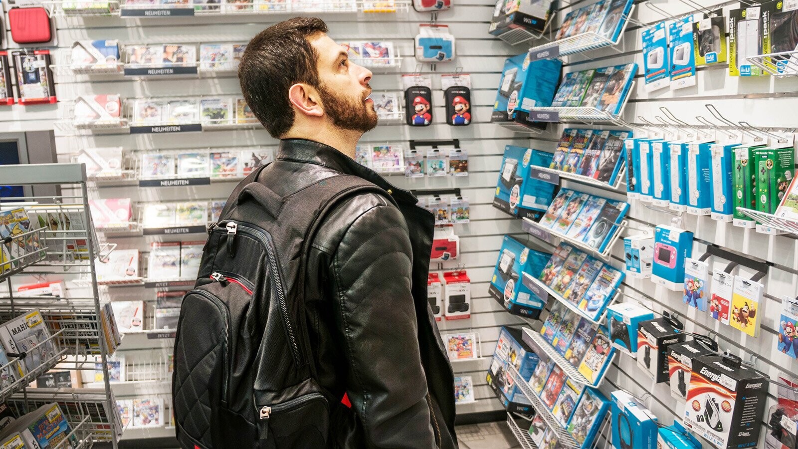 19 Wild, Funny or Unhinged Experiences of GameStop Employees | Cracked.com