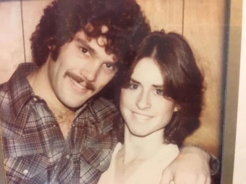 Photos of How Your Date Once Looked Like in the 1970s | Cracked.com