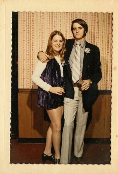 Photos of How Your Date Once Looked Like in the 1970s | Cracked.com