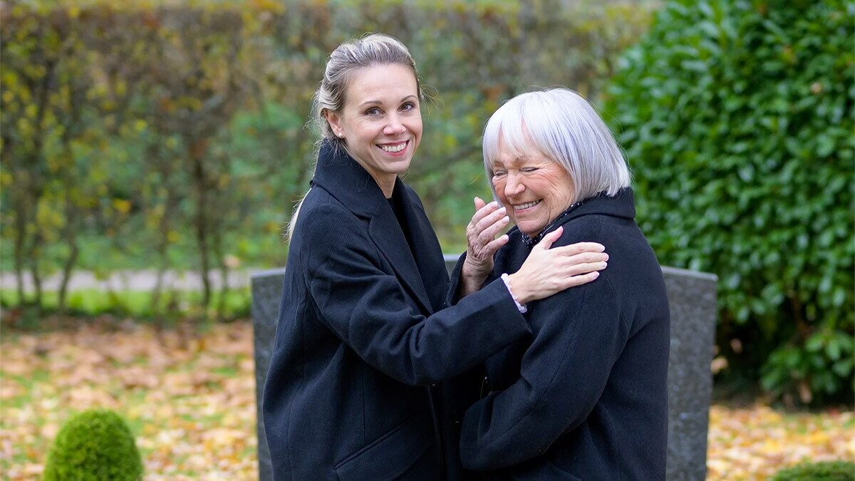 30 of the Most Inopportune Times People Have Laughed Uncontrollably ...