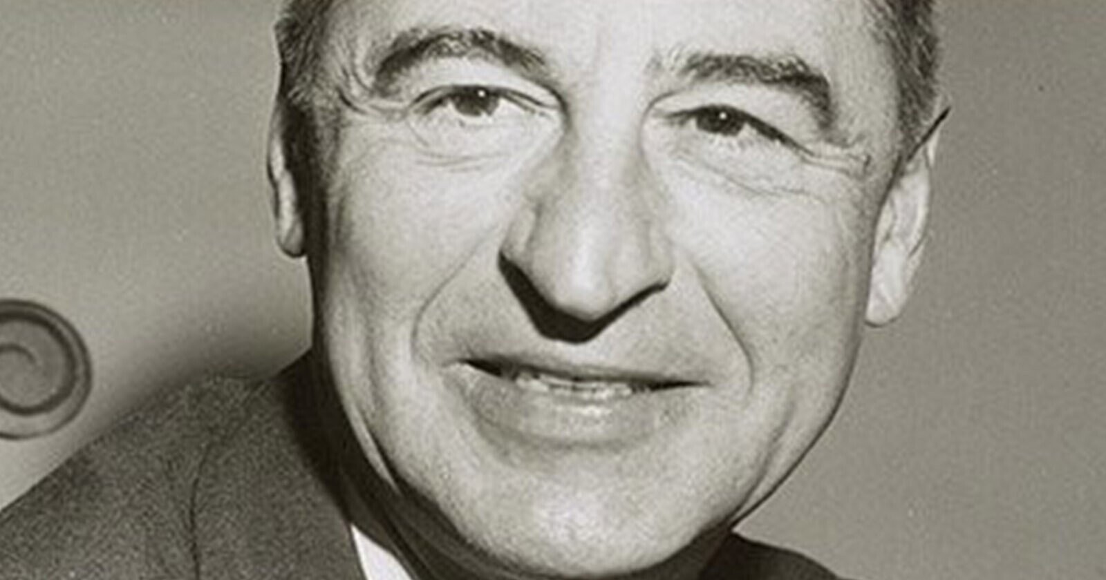33 Famous Authors Hiding Dark Secrets and Deep Regrets | Cracked.com