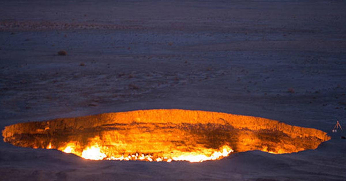 5 Things You Learn From A Trip Into A Huge Chasm Of Hellfire | Cracked.com