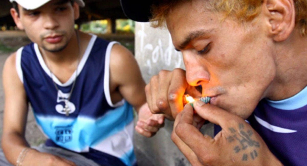 The 20 Most Terrifying Ways Anyone Ever Got High | Cracked.com